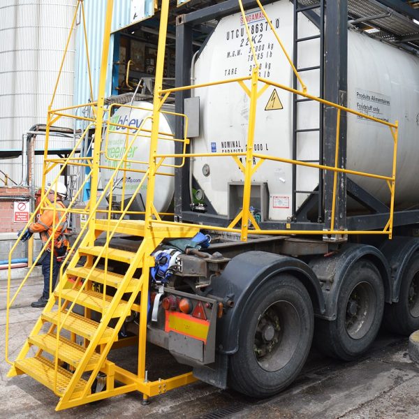 Portable tanker access ladder system | LowTank | IFC Inflow