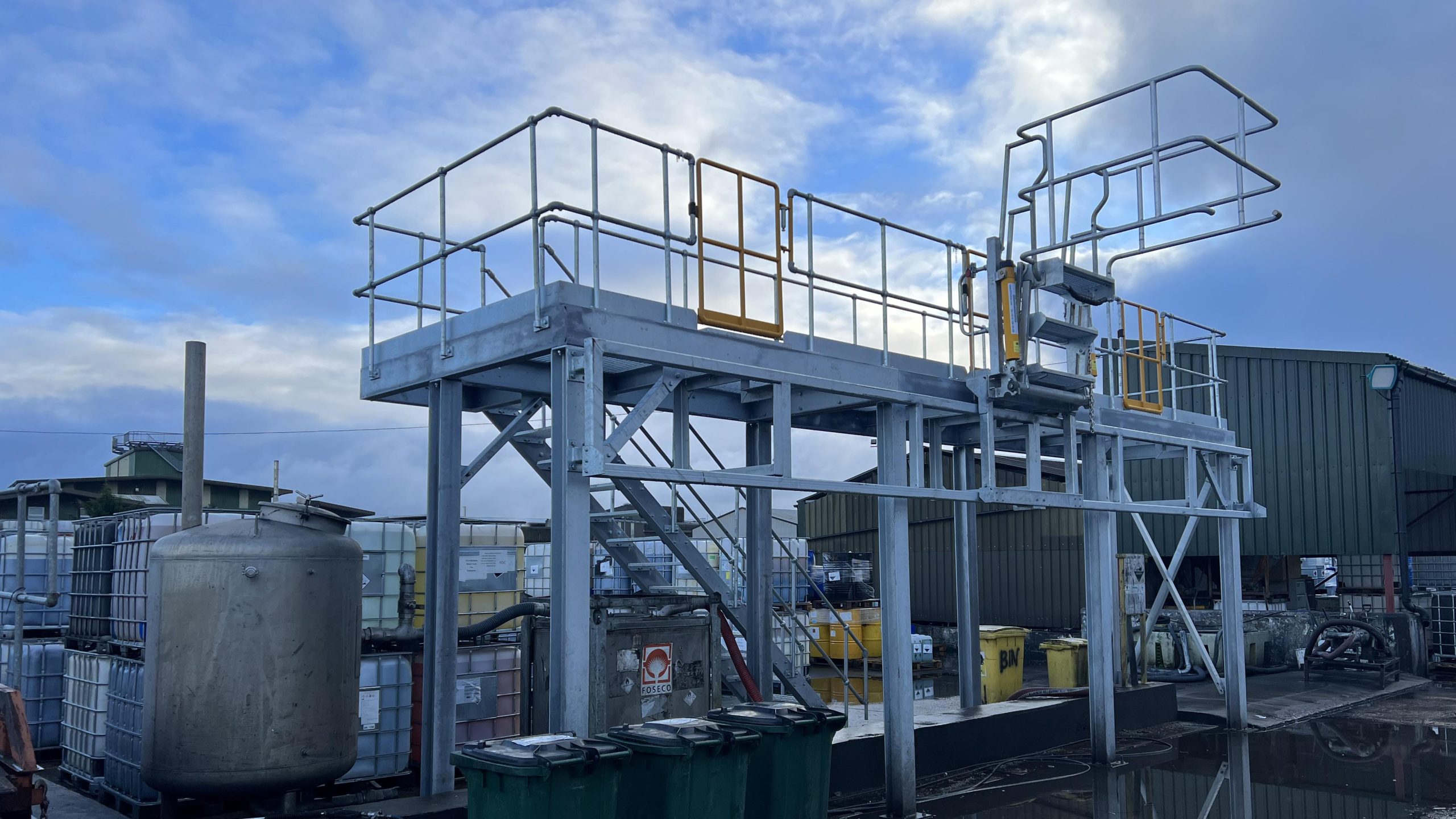 Track Mounted Folding Stairs | FlowStep | IFC Inflow