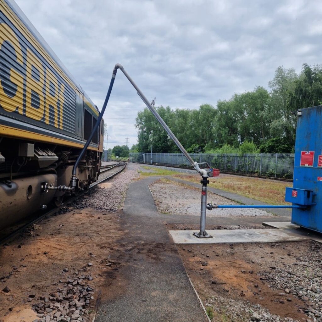 Long Reach Hose Loading Arm | ChemLoad | IFC Inflow