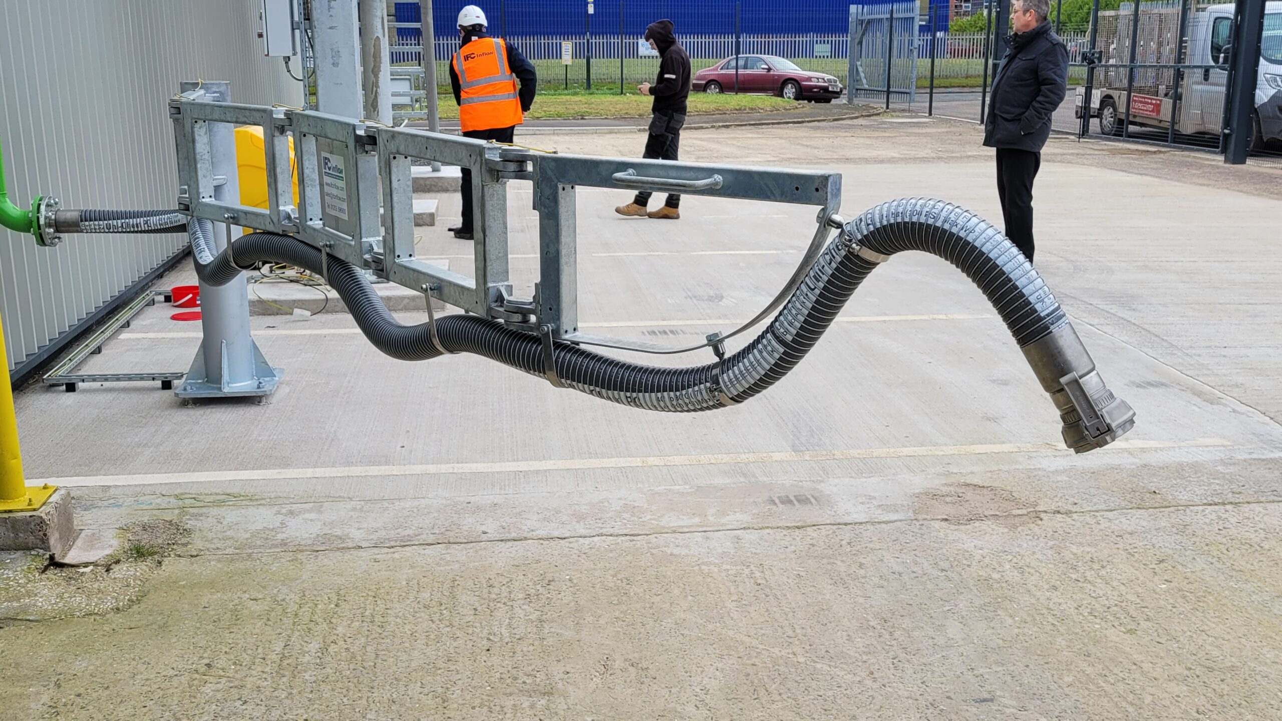 Customised Hose Support Solution for Improved Workplace Safety | IFC Inflow